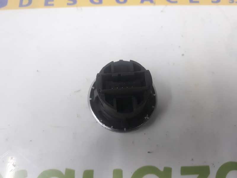 BMW 1 (E81) Ignition Button 6949499 19620371 - Used parts online ...
