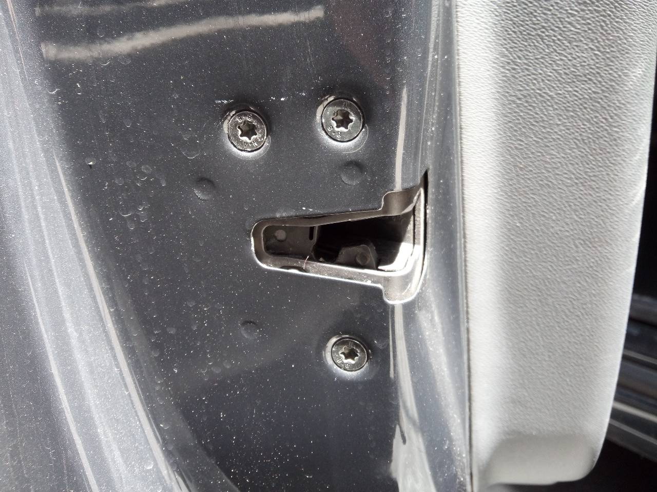 VOLVO XC60 Front Left Door Lock 20955150 - Used parts online - 8476455 ...